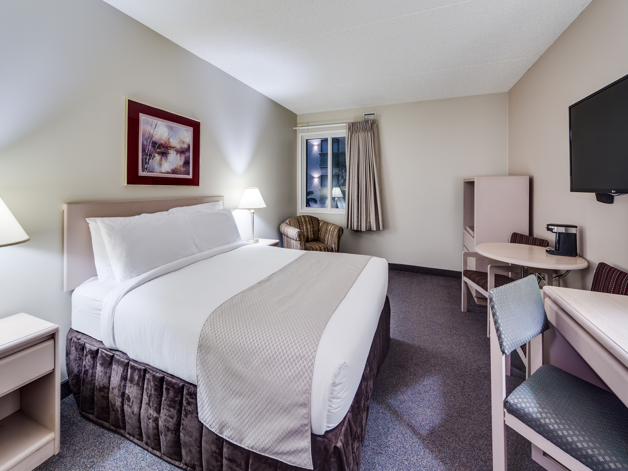 Hotel Amenities « Brooks, AB - Convention Centre « Heritage Inn Hotels