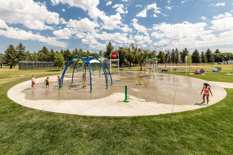 Taber Community « Taber, AB « Heritage Inn Hotels